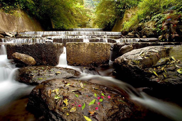 Hiking | Hikes with Waterfalls | Pilot Cove | Pisgah Forest, NC