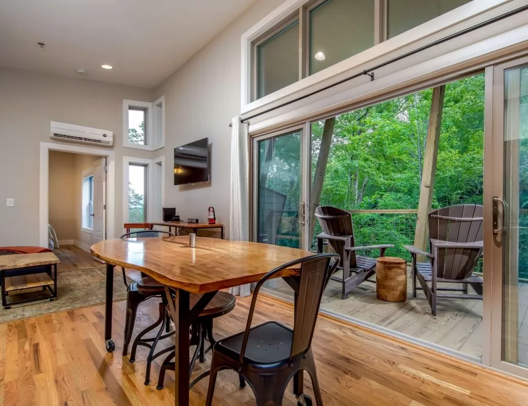 FREE STAY GIVEAWAY - Pilot Cove